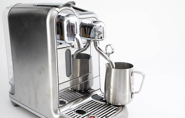 Breville Nespresso Creatista Pro BNE900BSS | Espresso coffee machines ...