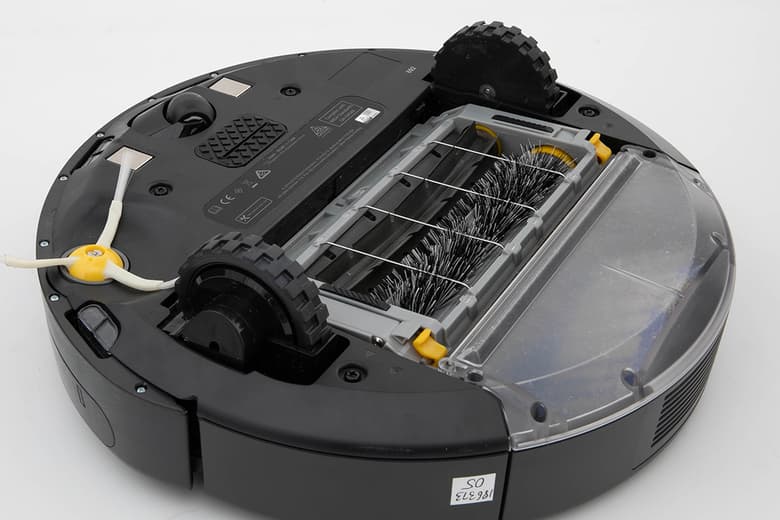 iRobot Roomba 692 | Robot vacuum cleaners - Consumer NZ