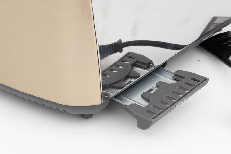 Kambrook Deluxe 4 Slice Toaster Champagne KTA480CMP | Toasters ...