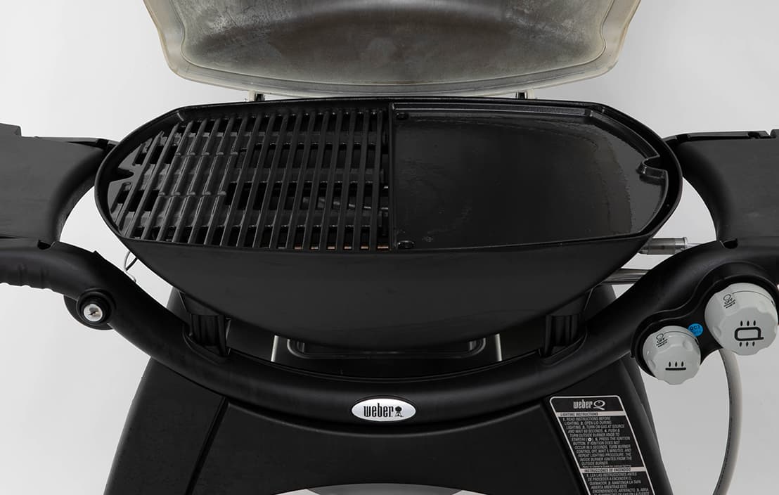 Weber Family Q Premium Q3200 Gas BBQ | Barbecues - Consumer NZ